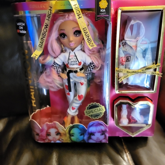 Rainbow High | Toys | Rainbow High Kia Hart Special Edition Fashion ...